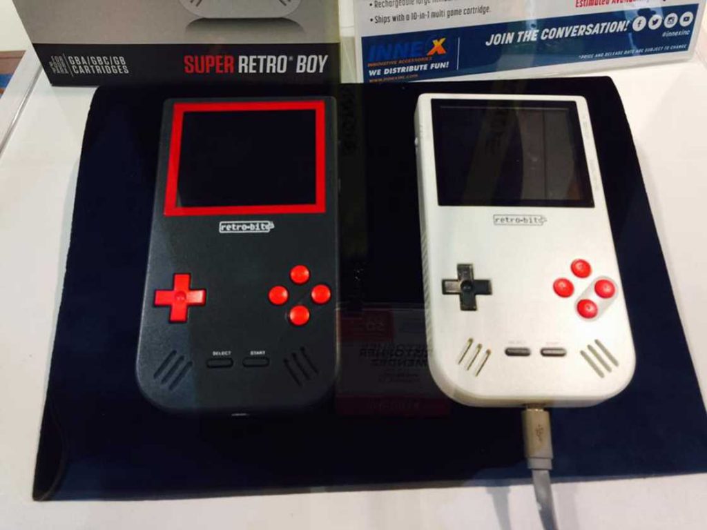 [CES 2017] La Super Retro Boy : L'ultime console Game Boy